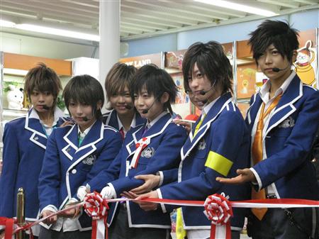 Otaku idol group "Fudanjuku" officiates opening of KIDDY LAND | tokyohive