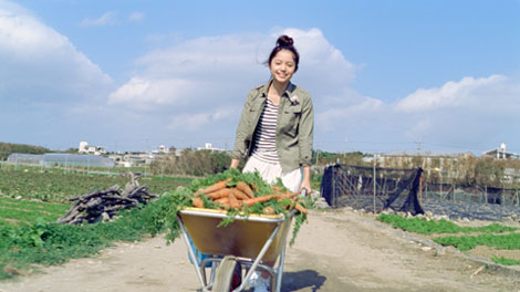 Miyazaki Aoi to cover The Spiders in new "earth music & ecology ...