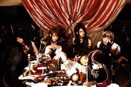 Three Visual Kei bands show their support to aid Tohoku victims | tokyohive