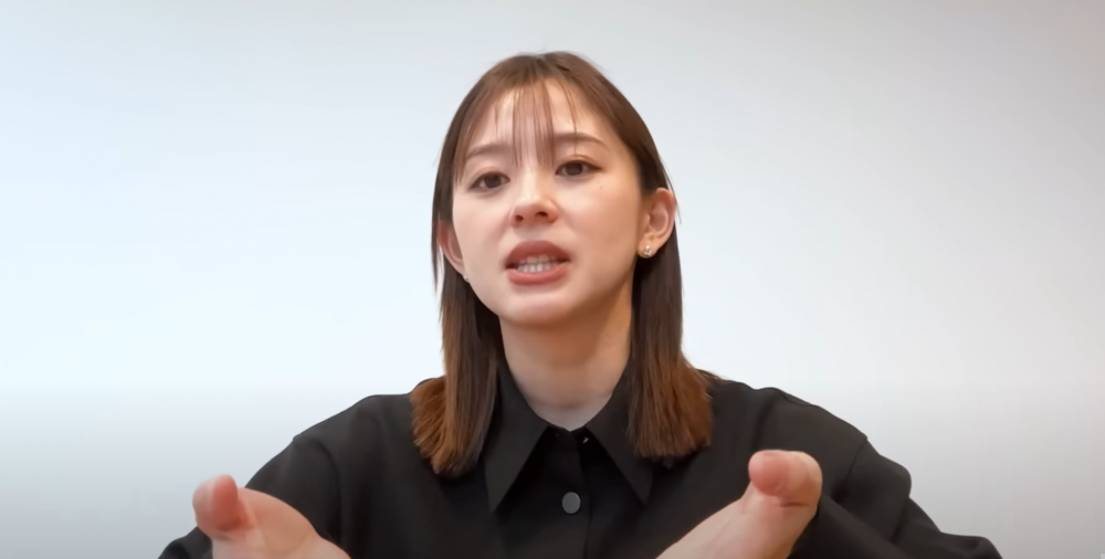 Talent Aya Asahina announces second pregnancy and four-month YouTube ...